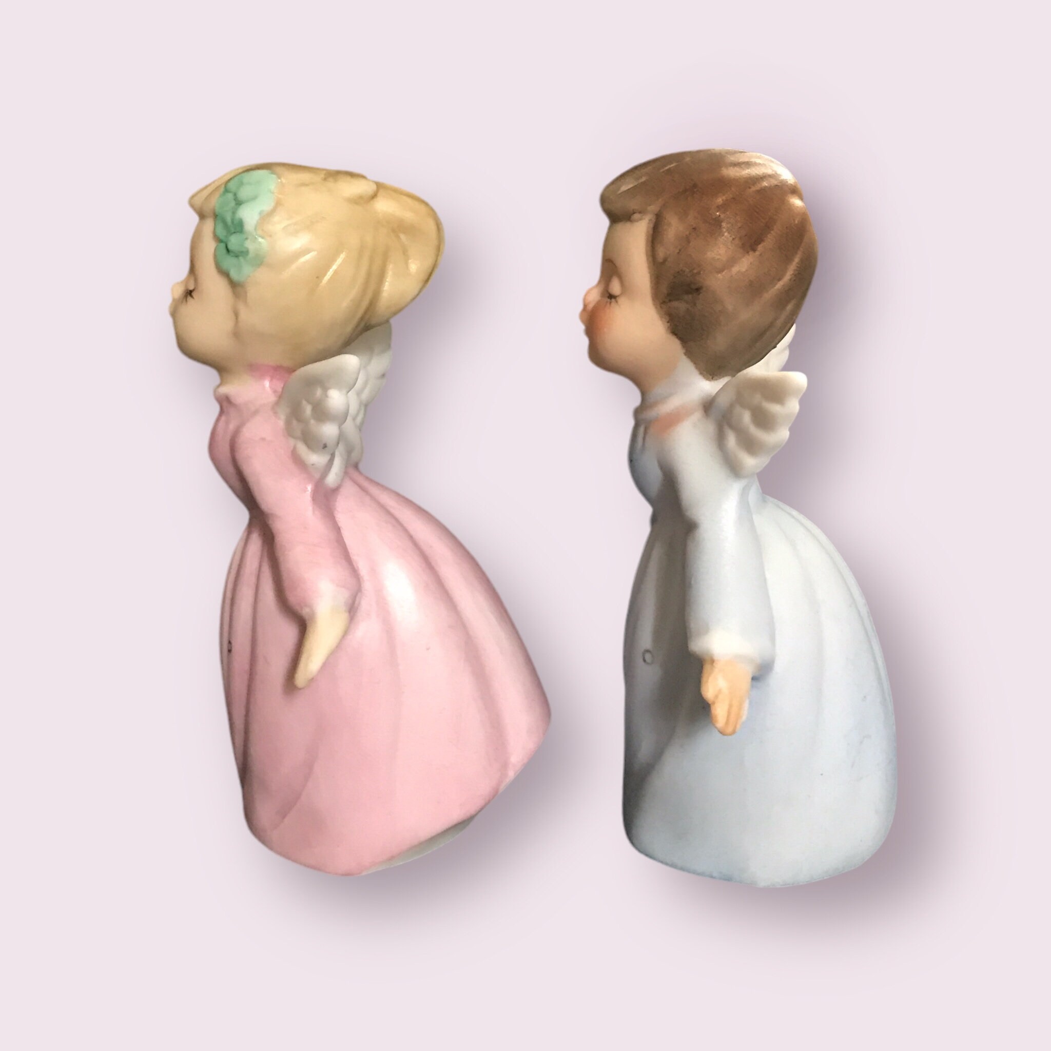 Boy and Girl KISSING ANGELS Porcelain Figurines Vintage Japan 4” Blue ...