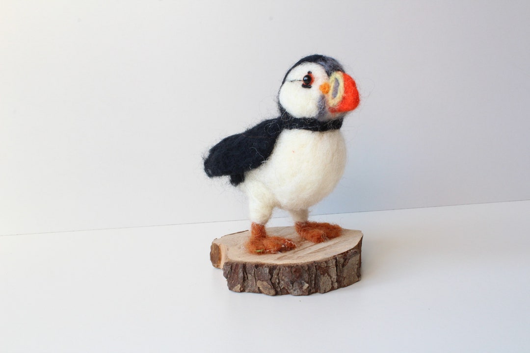 Needle Felted Puffin on Wooden Base - Etsy