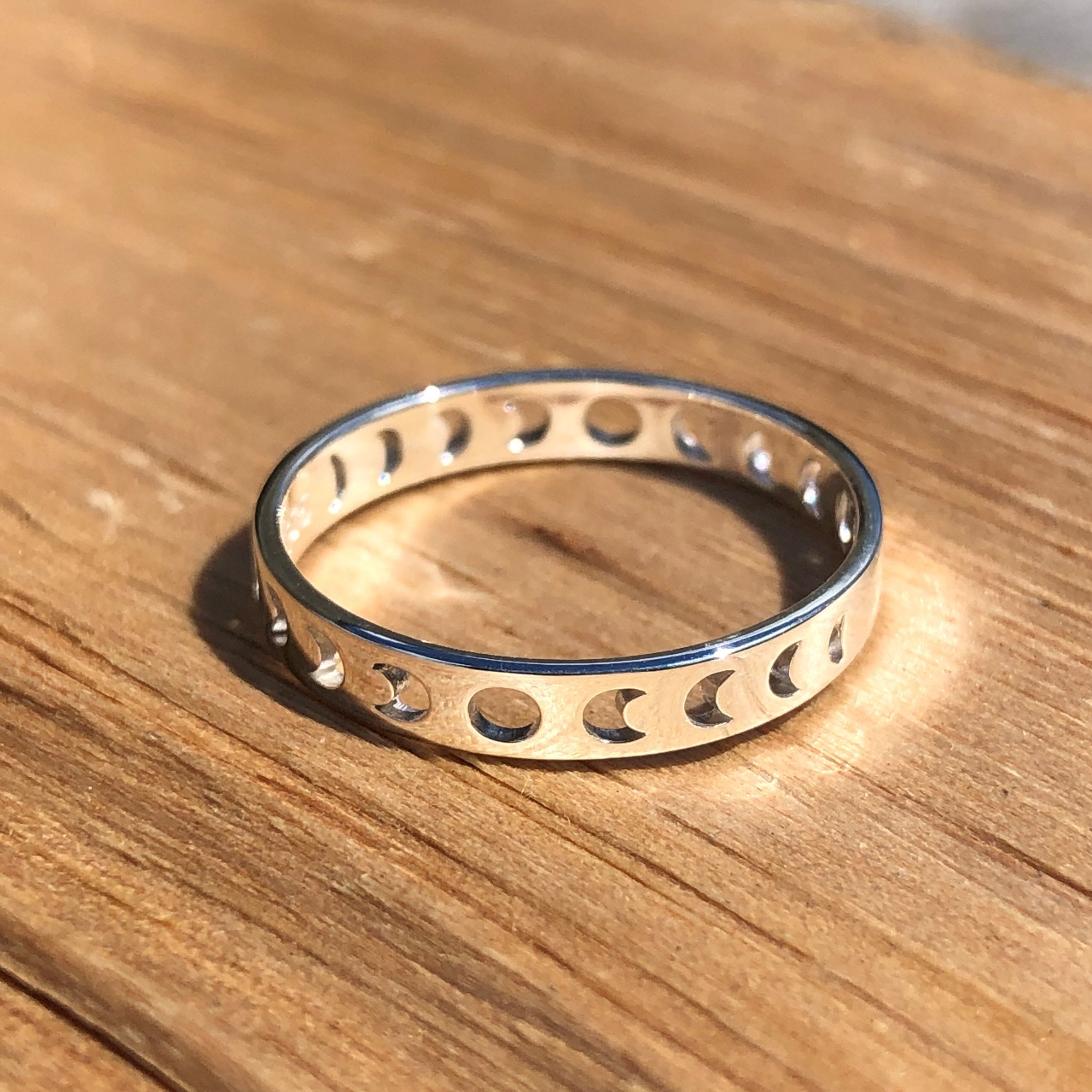Sterling Silver Phases of the Moon Ring - Etsy