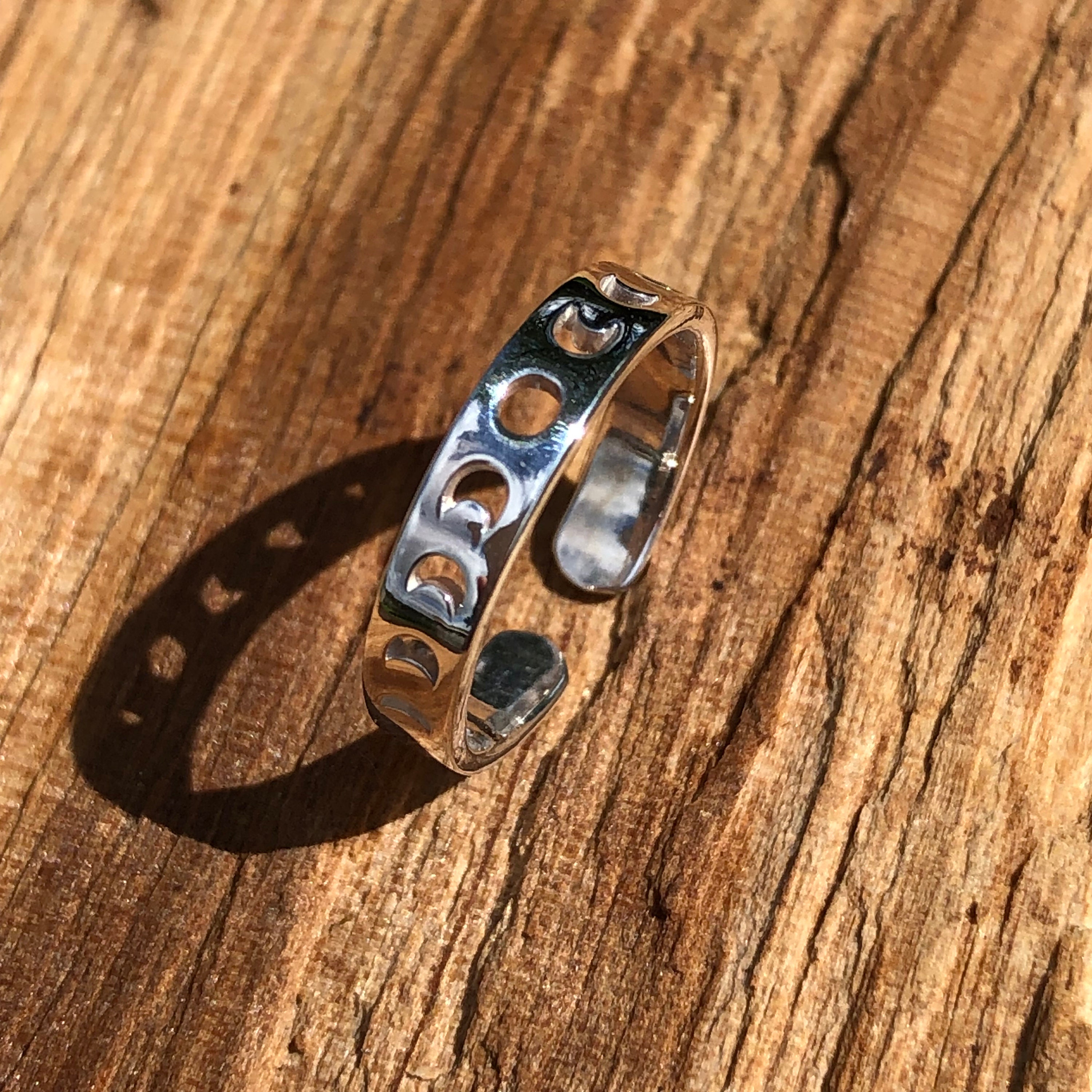 Sterling Silver Phases of the Moon Toe Ring - Etsy Australia