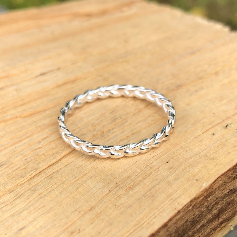 Indie Wedding Ring - Etsy