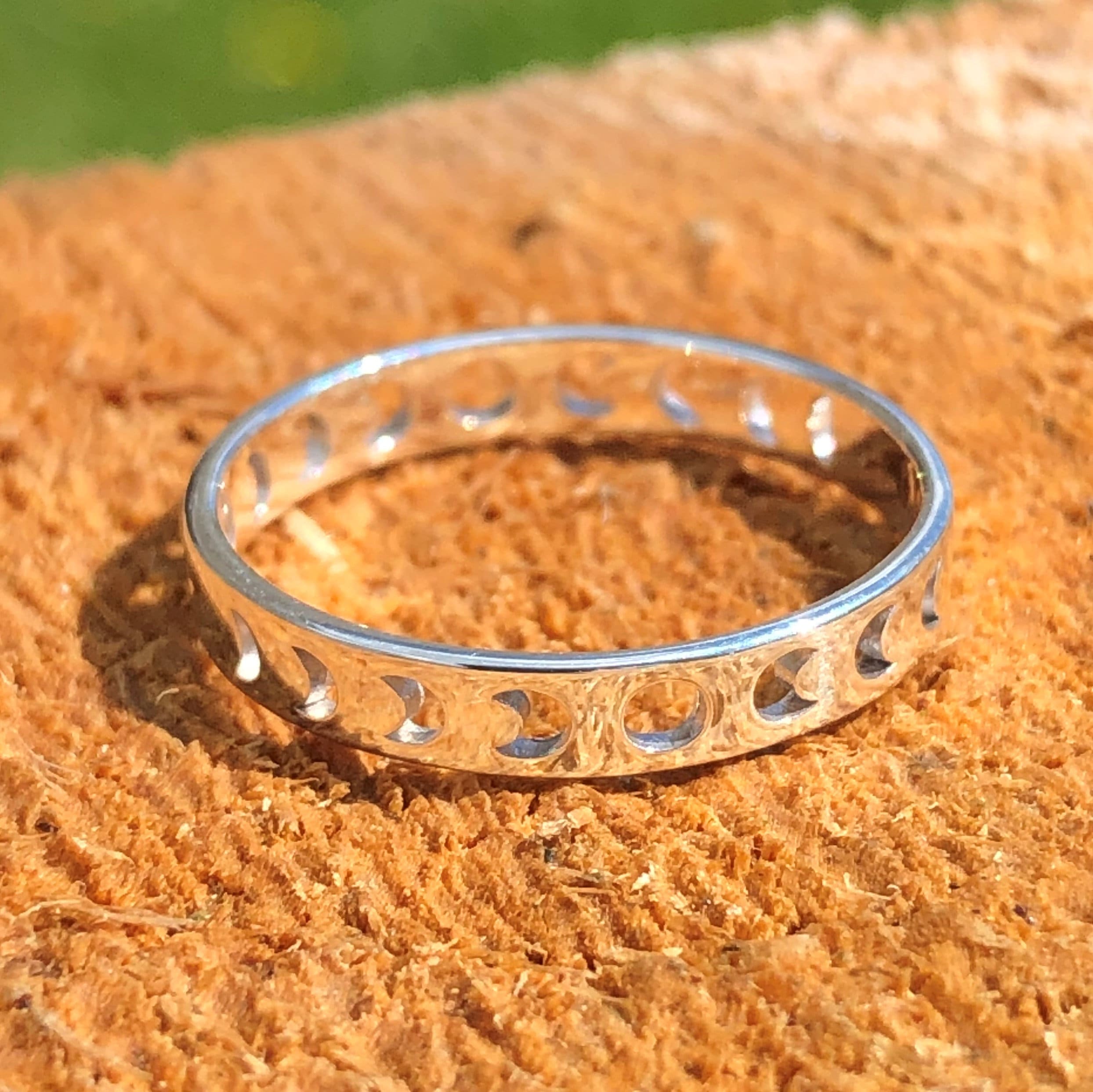 Sterling Silver Phases of the Moon Ring - Etsy