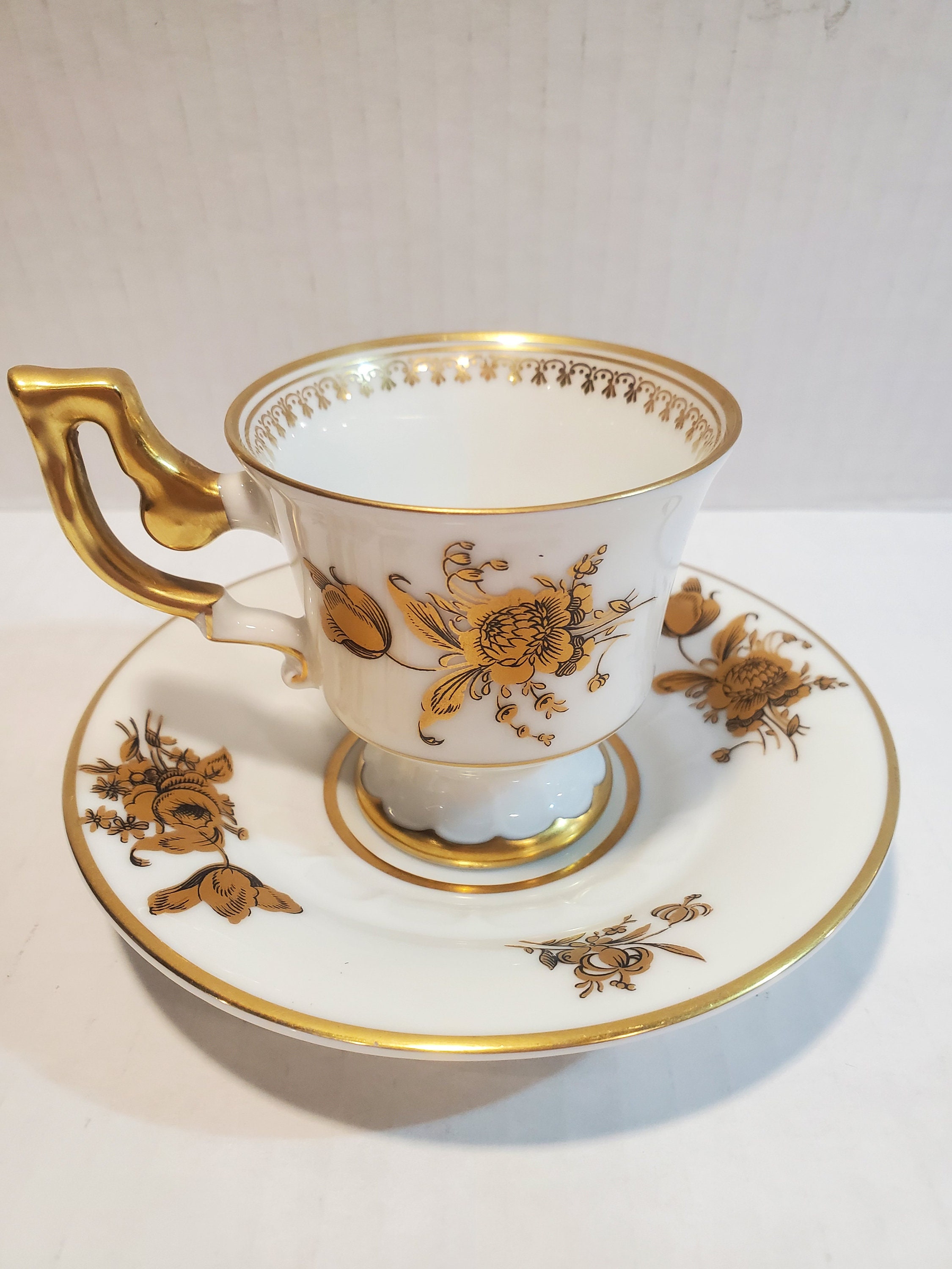 H & C Selb Bavaria Germany Heinrich Gold Flowers Demitasse Cup and Saucer - Etsy