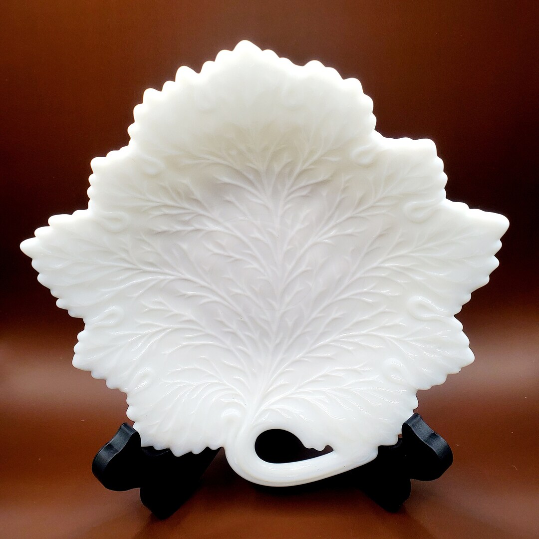 White Milk Glass Maple Leaf Dish. - Etsy
