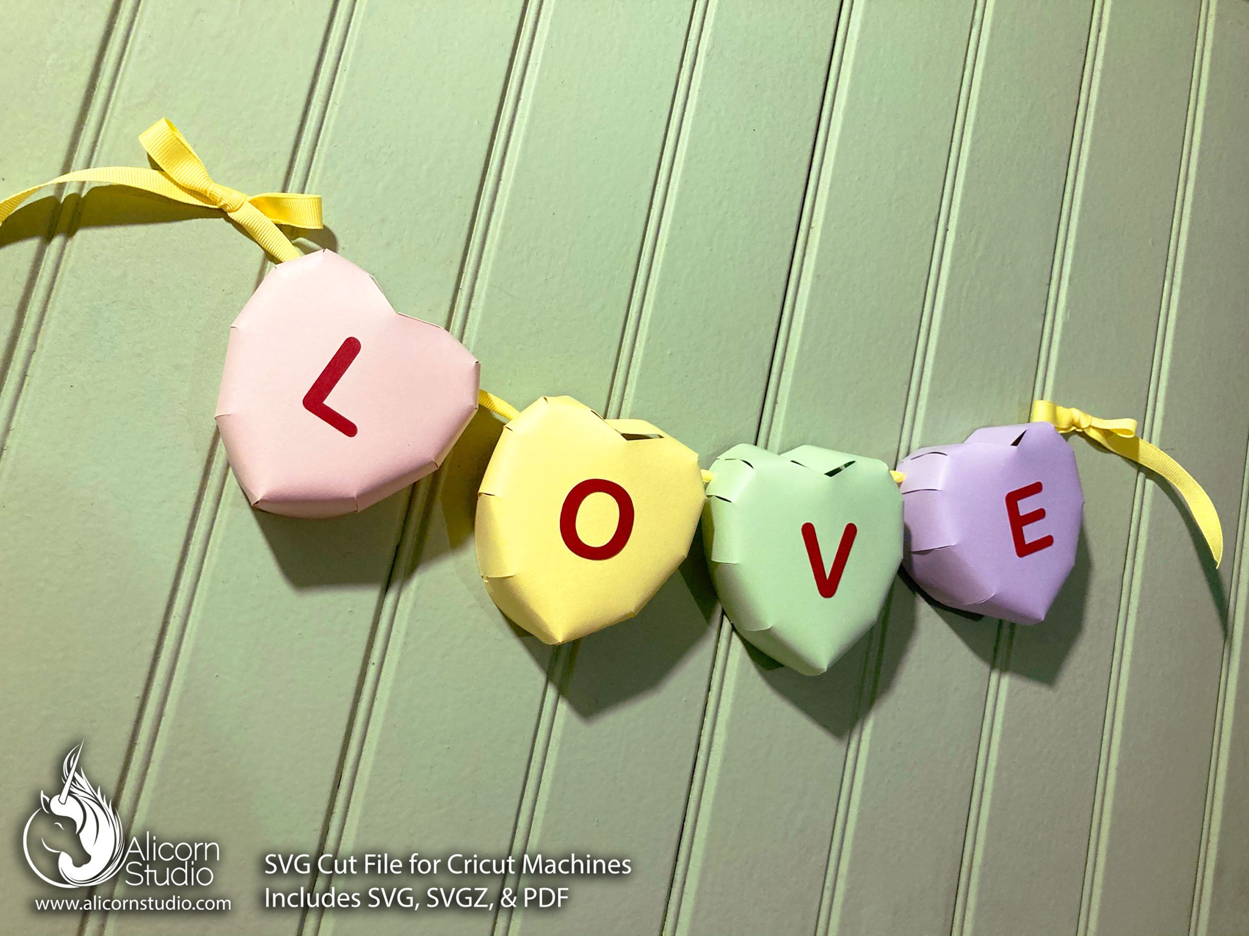 3D Paper Candy Hearts Valentine's Day Banner Bunting SVG - Etsy