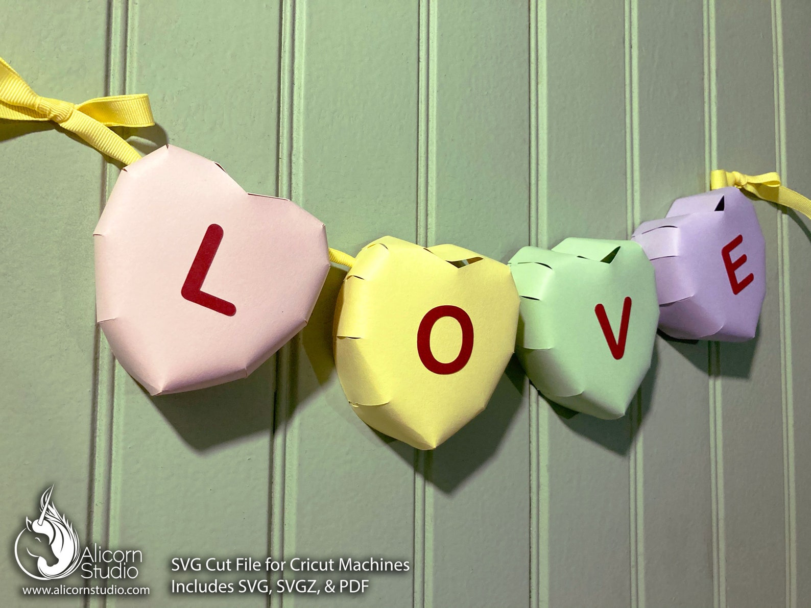 3D Paper Candy Hearts Valentine's Day Banner Bunting SVG - Etsy
