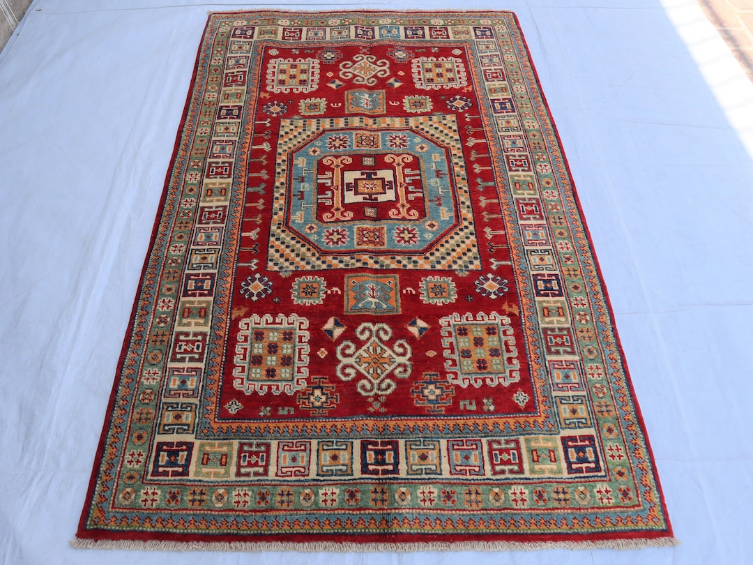 Red Bordered Area Rug for Living Room 6.1 X 3.9 Ft, Excellent Quality ...