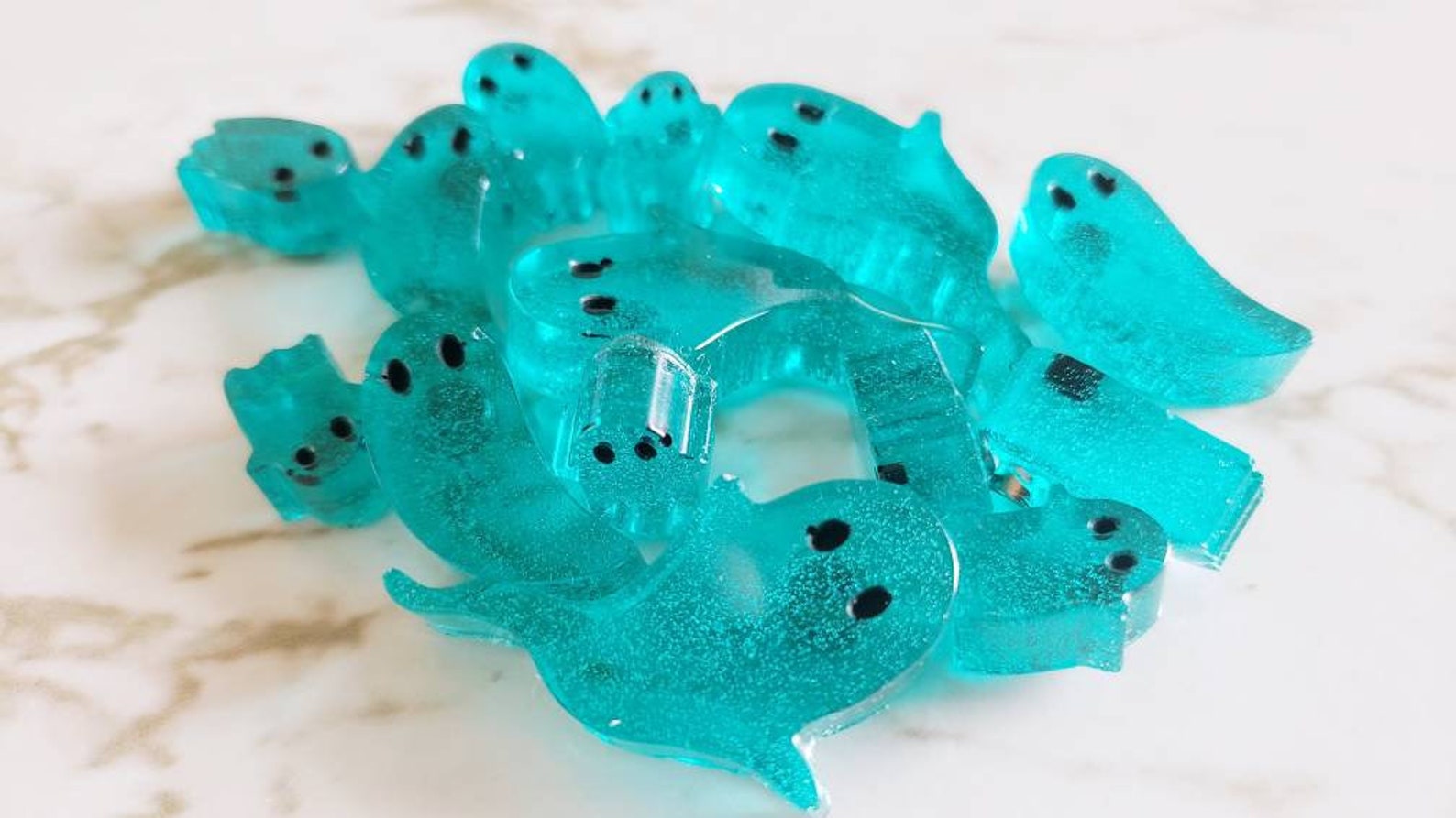 A Haunting of Ghosties Magnets Set of 5 or 10 Ghost - Etsy