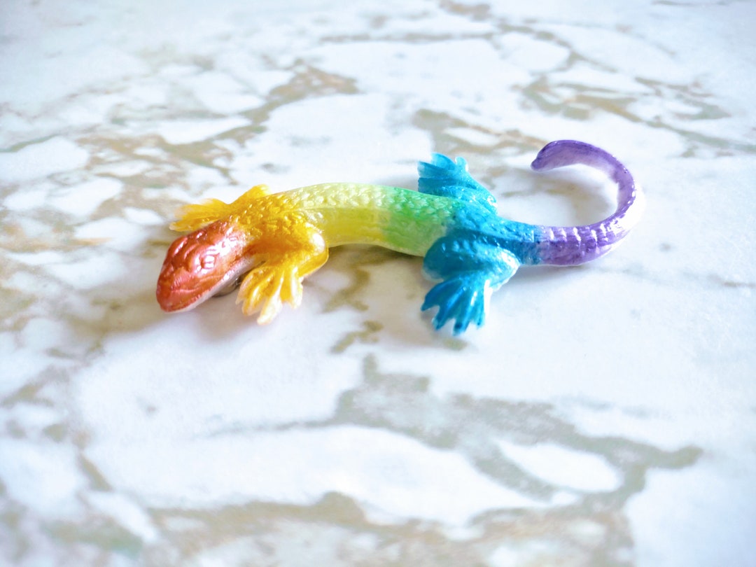 Pride Edition Lizard Magnet Made of Resin - Etsy