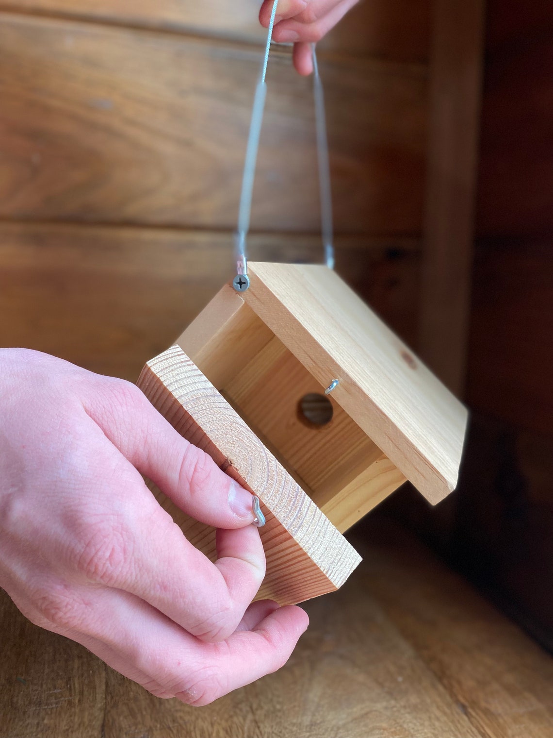 Hanging Wren Bird House, Wren Birdhouse, Simple Bird House, Small Bird ...