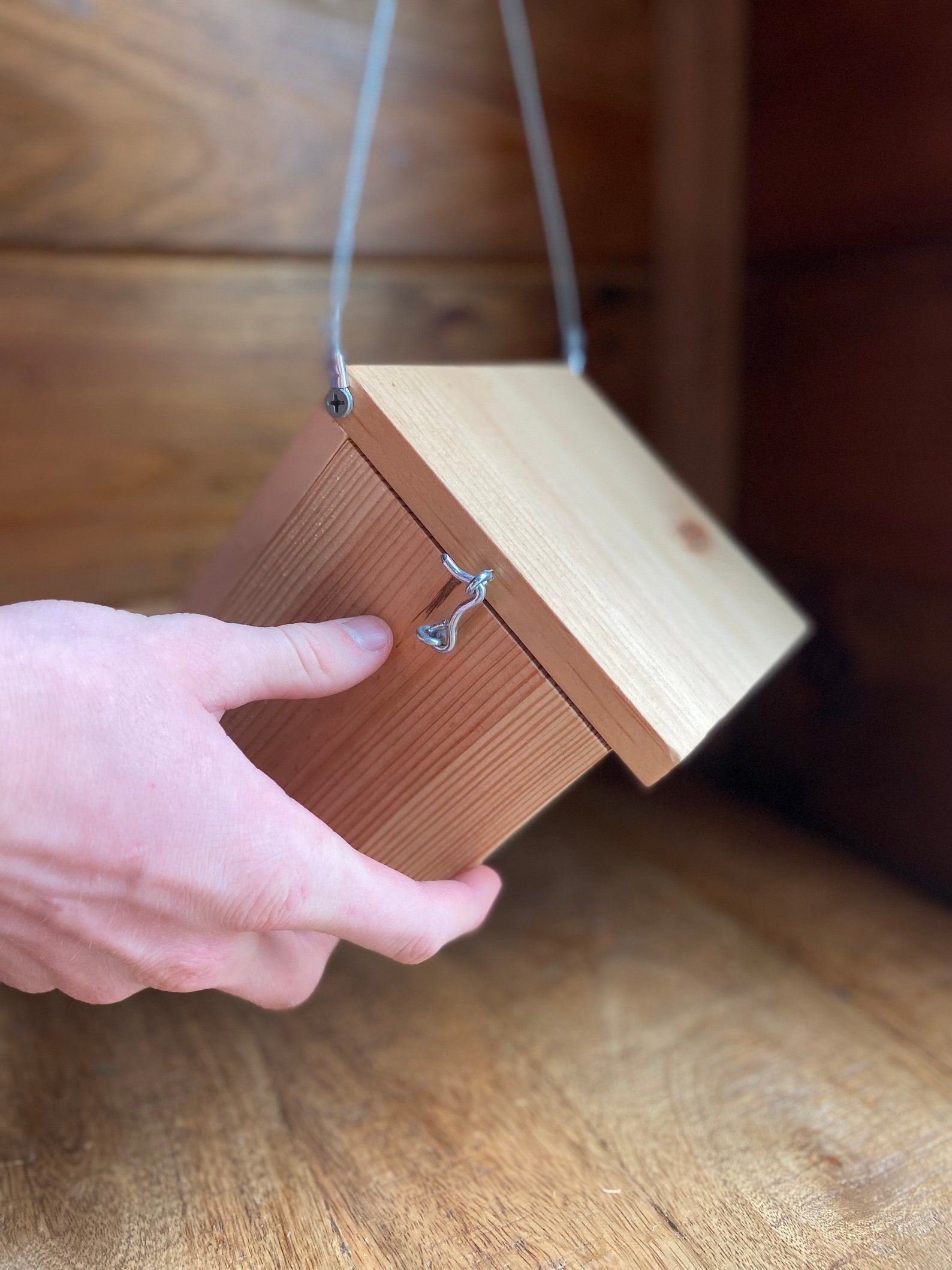 Hanging Wren Bird House, Wren Birdhouse, Simple Bird House, Small Bird ...