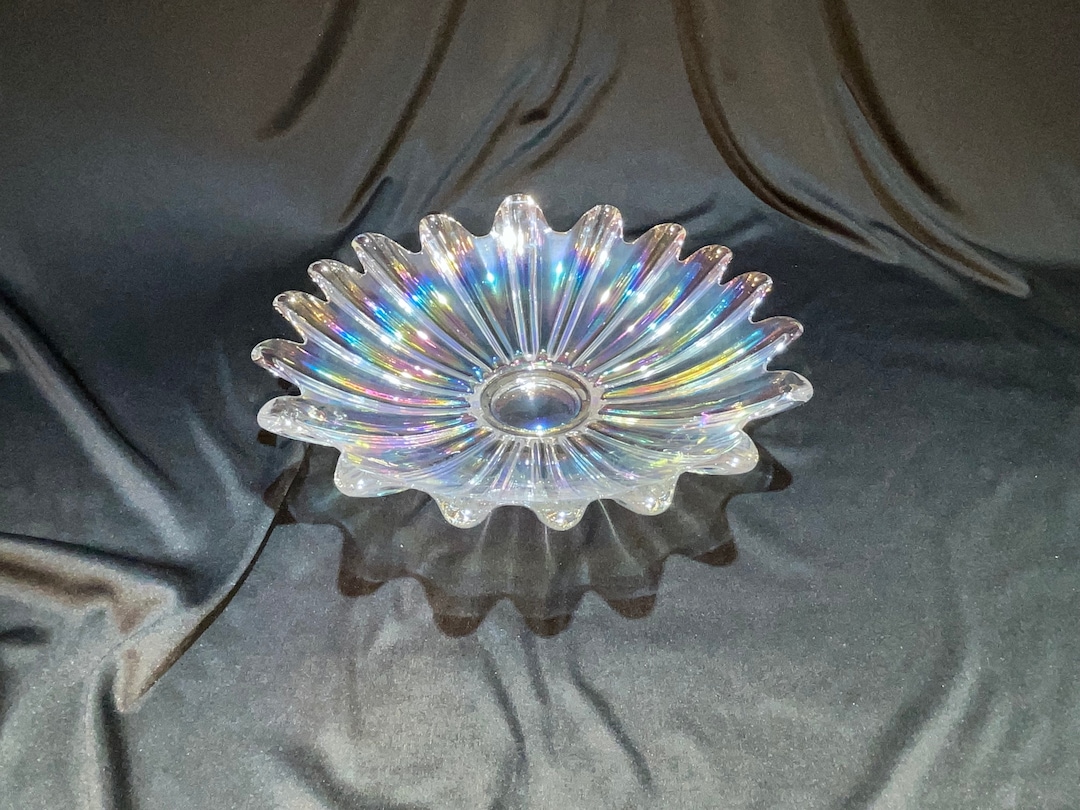 Federal Celestial Glass Iridescent Bowl Dish, Flower Shape Petal ...