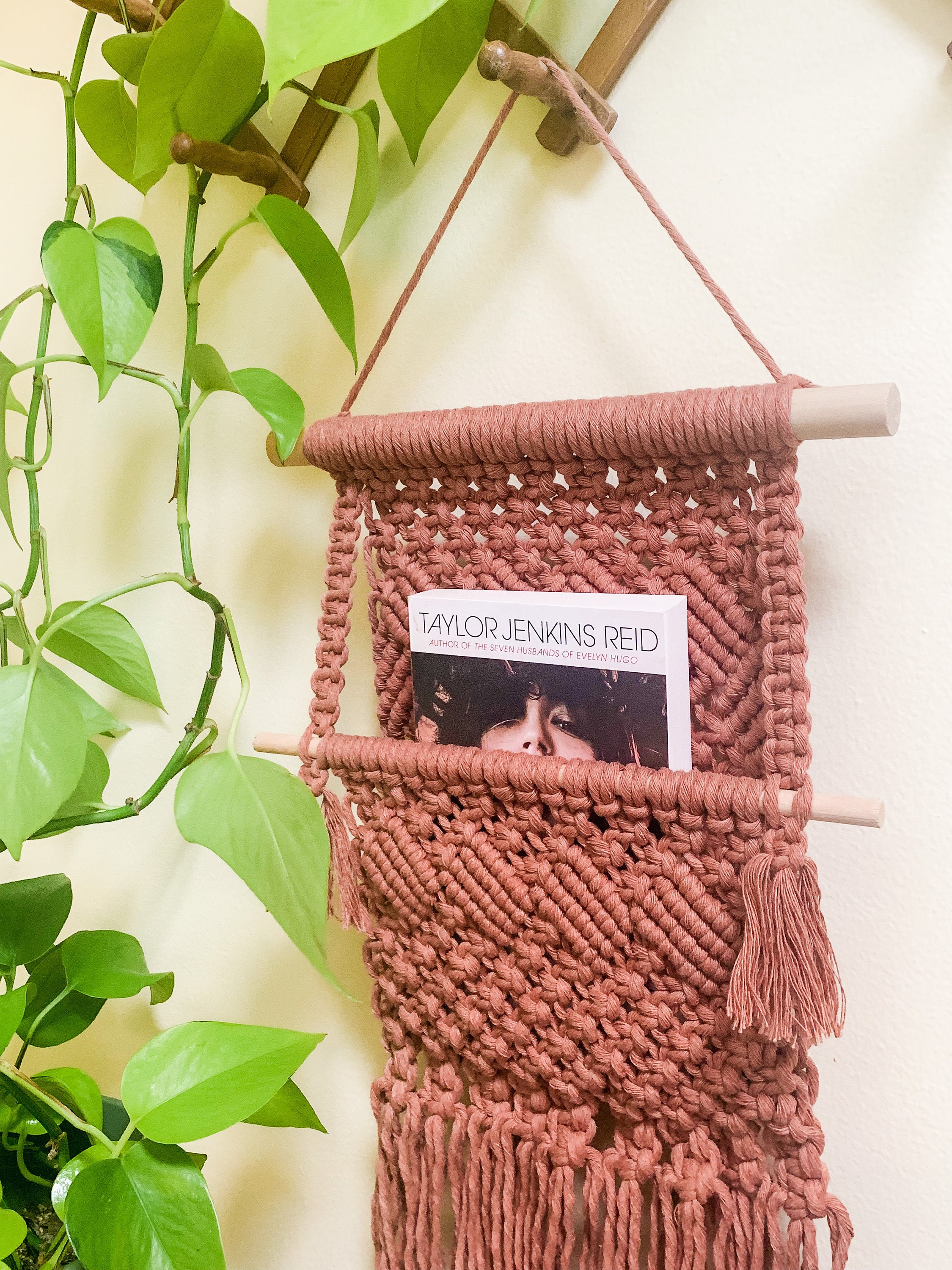 Macrame Book Nook Macrame Book Holder Book Hammock Macrame Book Hanger ...