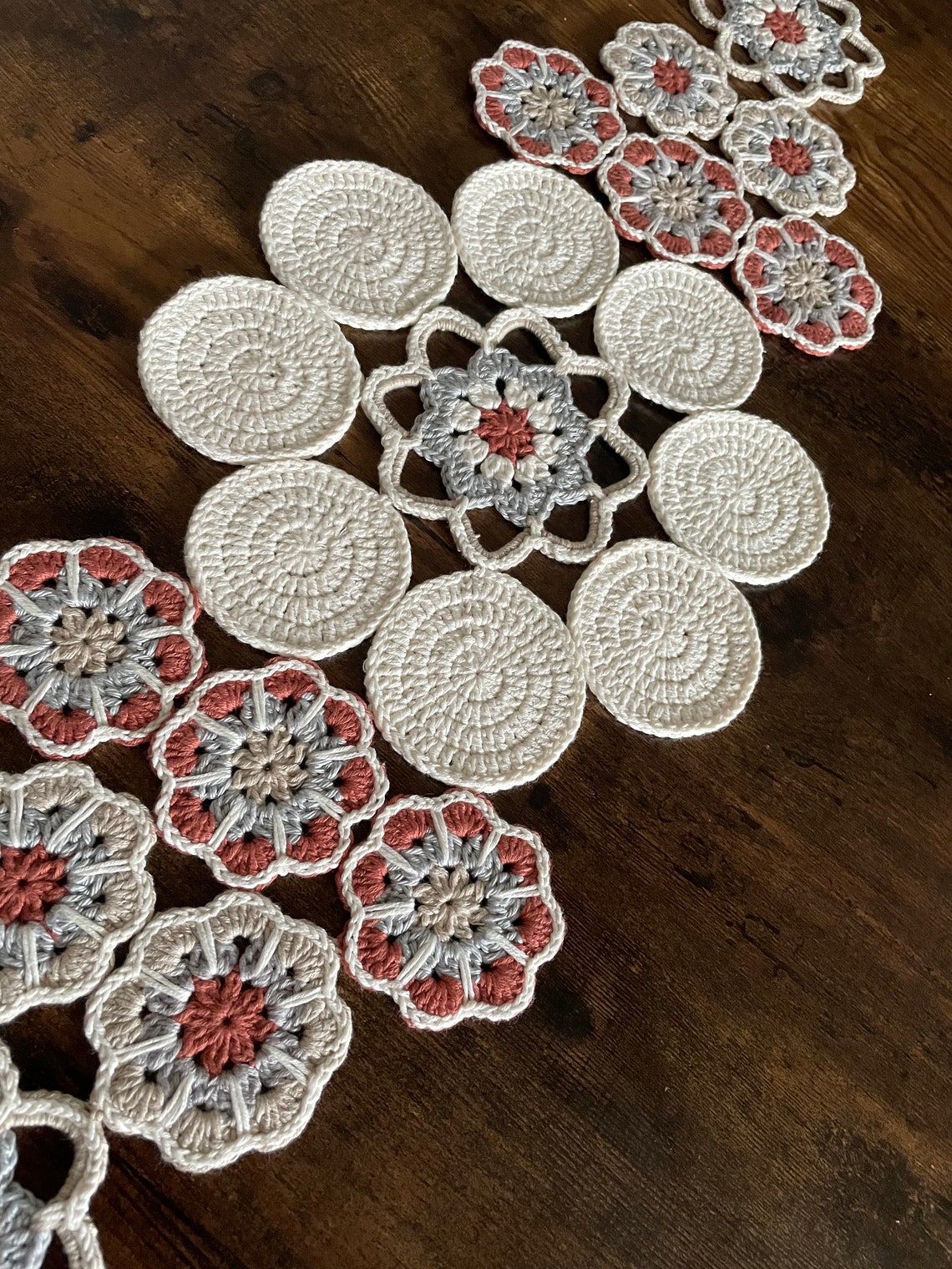 Crochet Table Runner Floral Table Runnercrochet Doilylace - Etsy