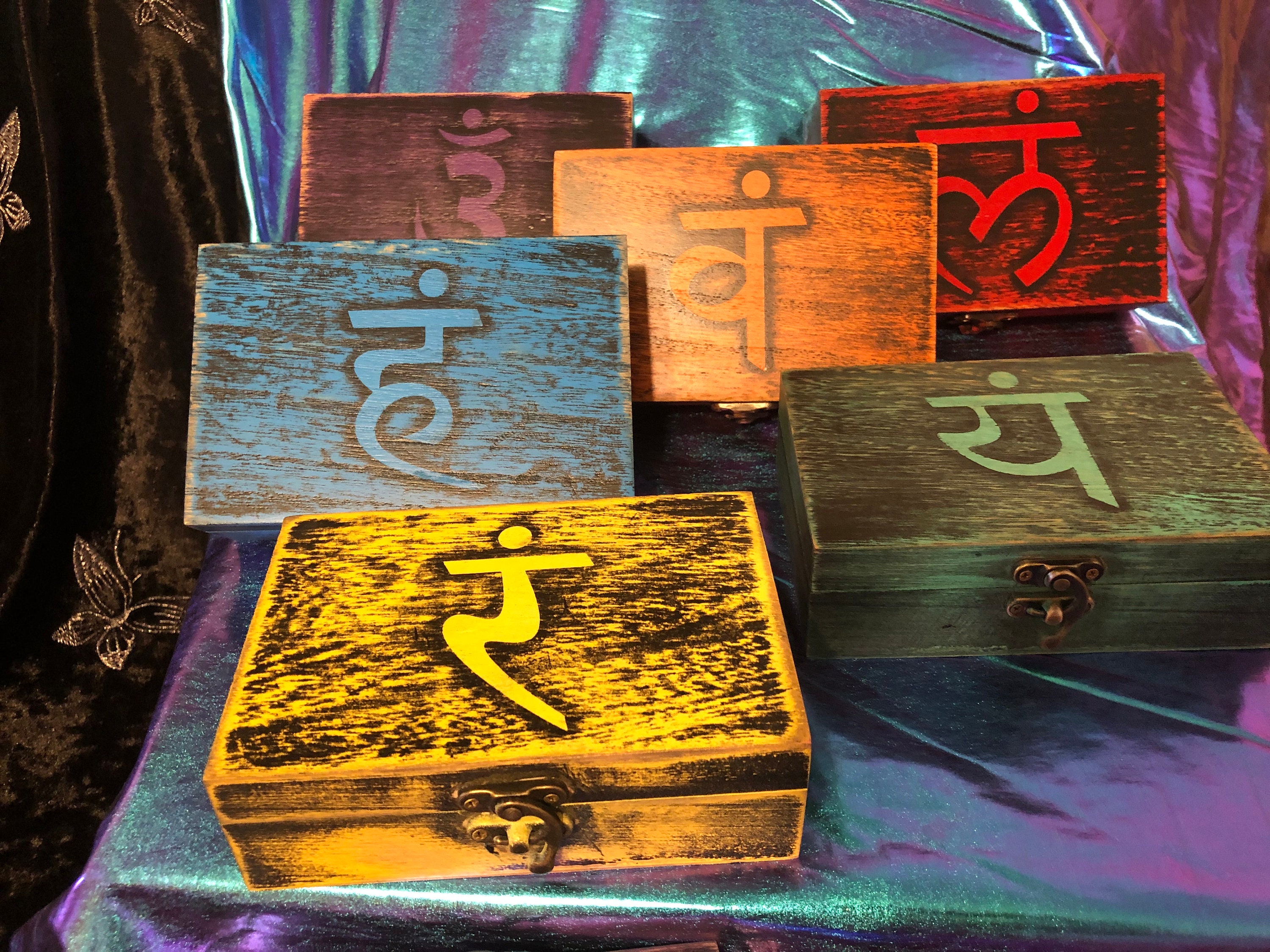 Chakra Box Crystal storage meditation tool | Etsy