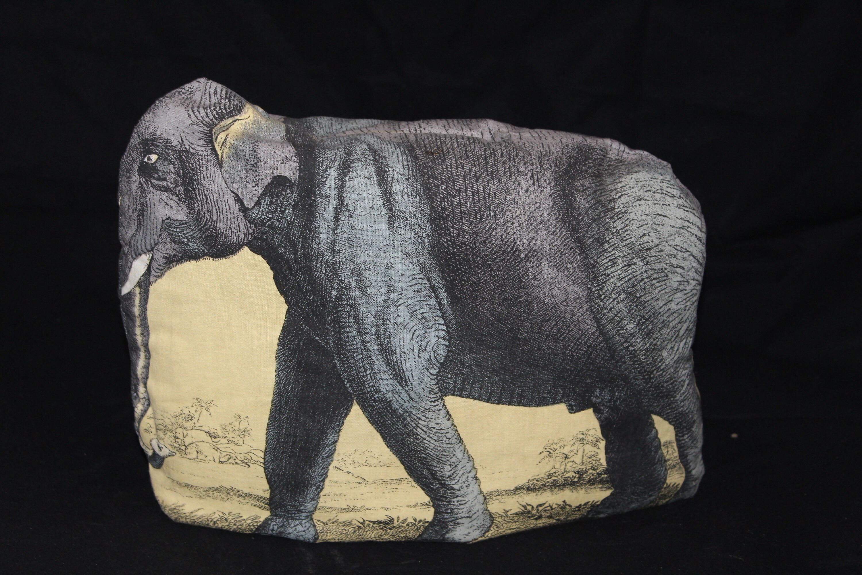 Vintage Toaster Cover Elephant Wilcox Design Partnership England 1990s ...