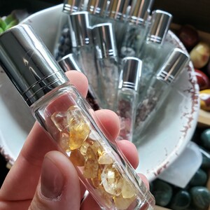 Crystal Chip Essential Oil Roller With Therapeutic Grade Essential Oil ...