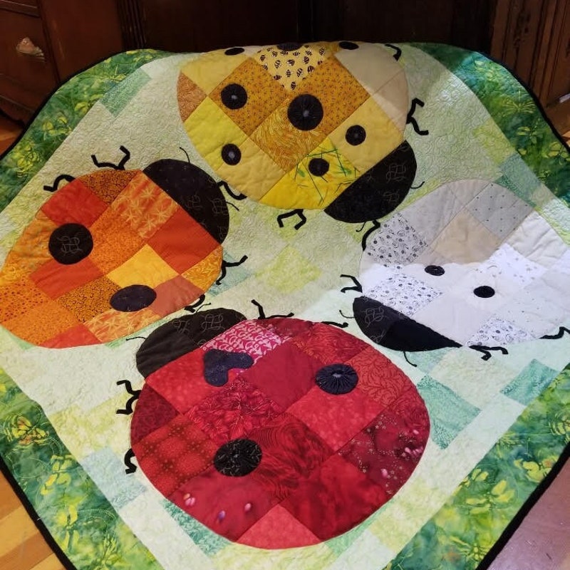 Ladybug Baby Quilt - Etsy