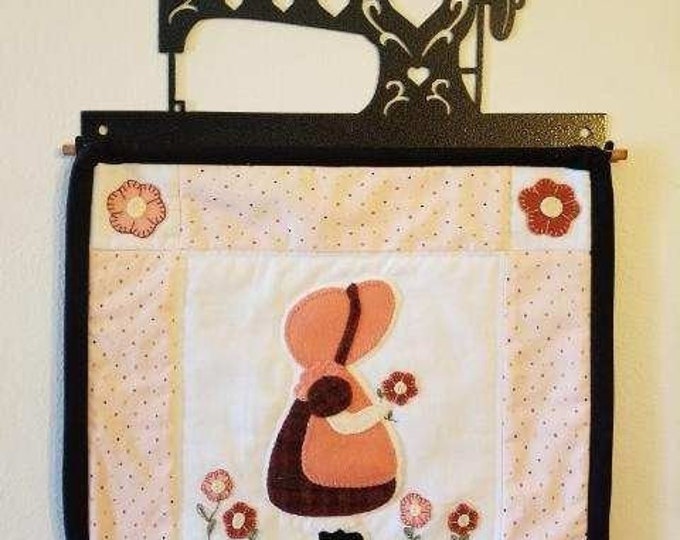 Roly Poly Scarecrow Pattern and Embellishment Kit. Festive Table Topper ...