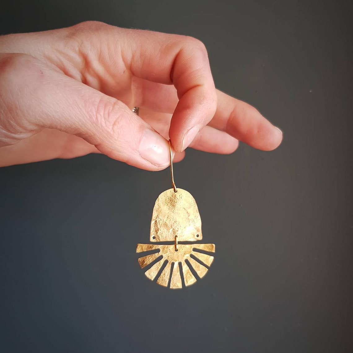 Beaten Brass, Gold Tempest 'cardoon' Arch & Fan, Thistle Hammered ...