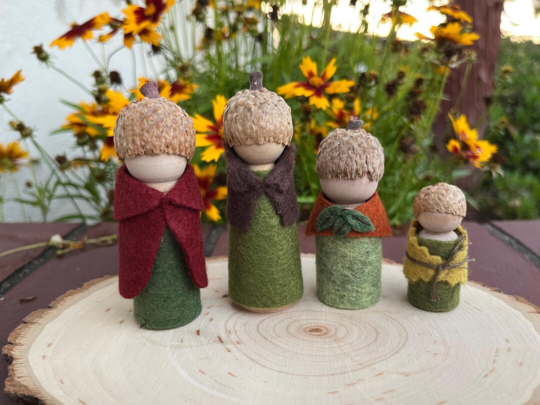 Acorn Gnome Family. Wood Peg Doll. Nature Dolls. Woodland Nursery Decor ...