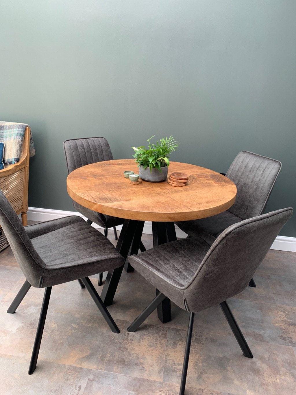 Extra Chunky Extending Round Rustic Central Leg Dining Table Etsy