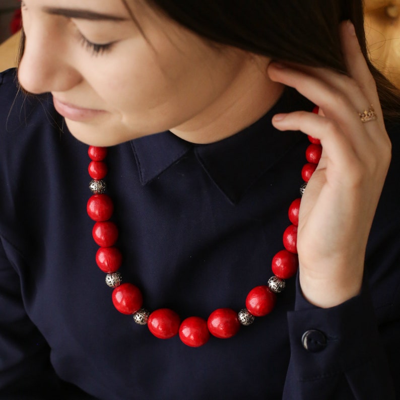 Simple Necklace Red Bead Wooden Necklace for Women - Etsy