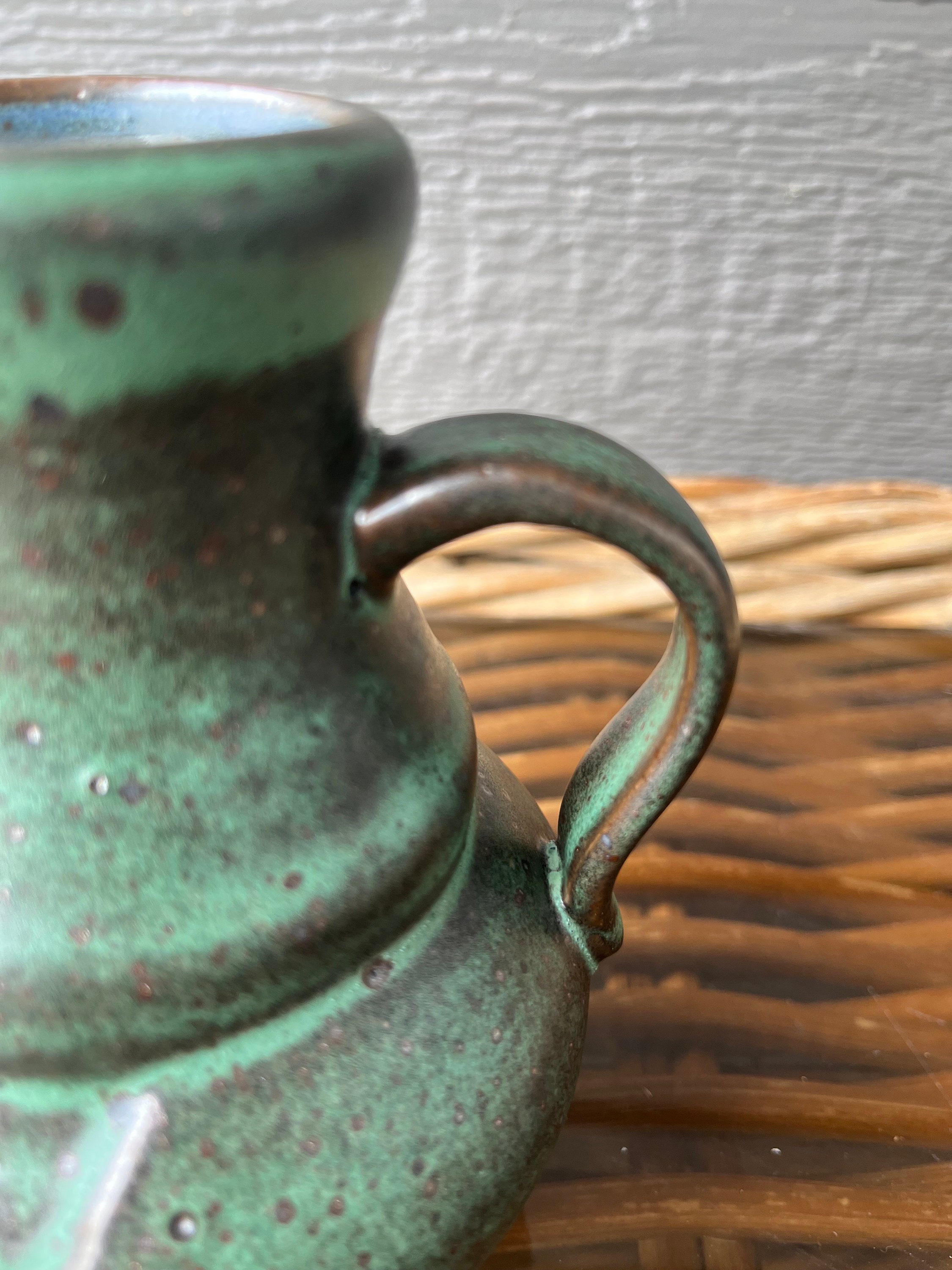 Vintage Studio Art Pottery Head and Shoulders Vase Thick Green Glaze AS ...