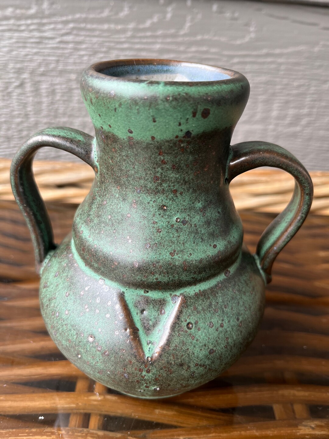 Vintage Studio Art Pottery Head and Shoulders Vase Thick Green Glaze AS ...