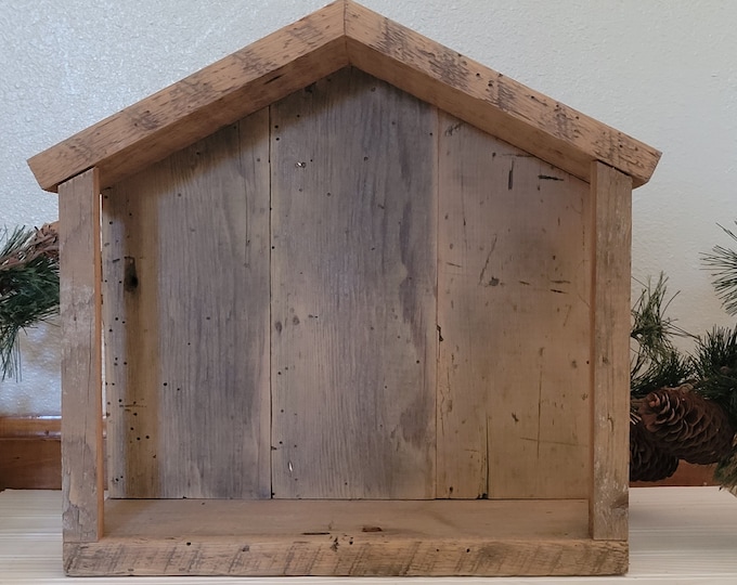 Rustic Barn Wood Crèche, Nativity, Creche, Manger, Nativity Display ...