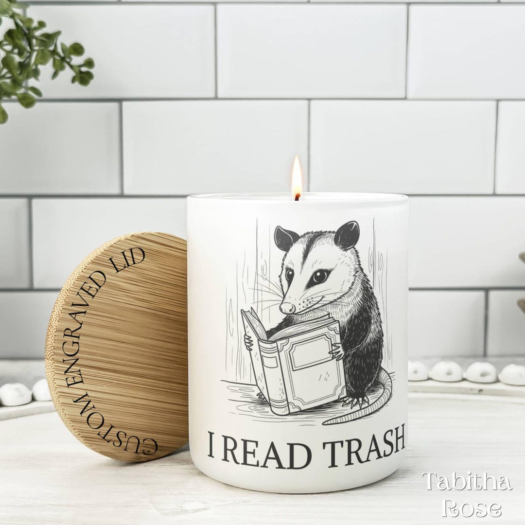 I Read Trash Candle, Funny Possum Candle, 10oz Scented Soy Wax Candle ...