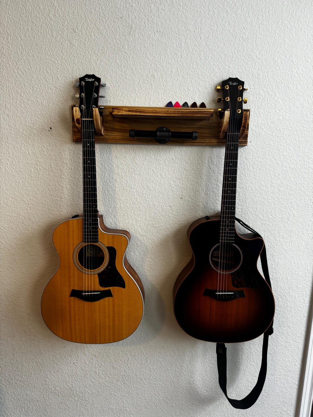 Rustic Guitar Wall Mount - Etsy