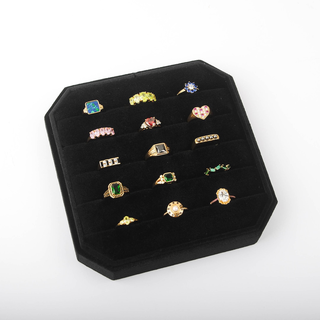 Black Velvet Ring Display - Etsy