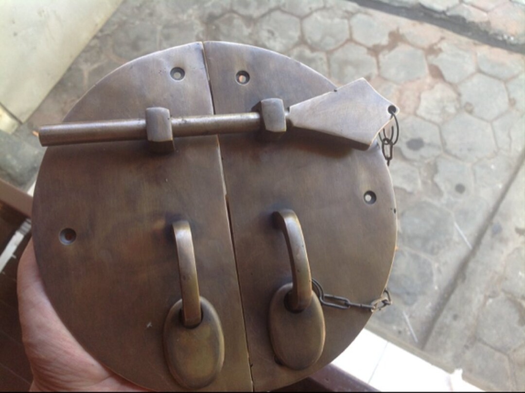 7.9 Solid Brass Retro Round Latch With Ring Pull Western Door Latch ...