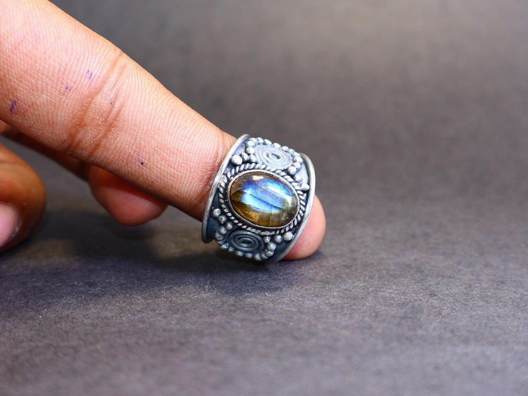 Handmade Labradorite Ring, Sterling Silver Dainty Designer Jewelry ...
