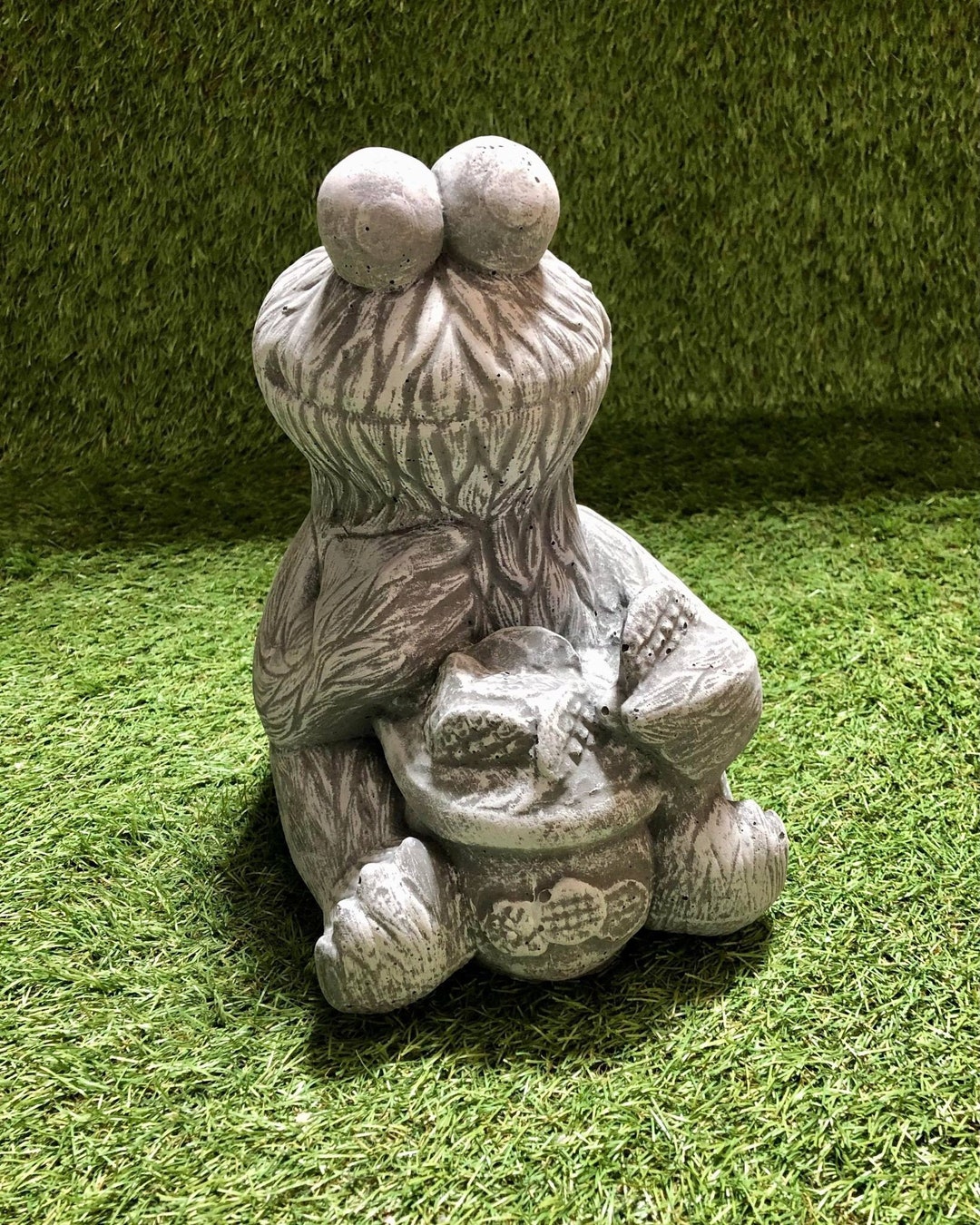 Concrete Cookie Monster Sesame Street Garden Sculpture Lawn Ornament ...