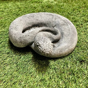 Concrete Snake Figure Sculpture Garden Lawn Ornament / Snake Pet ...