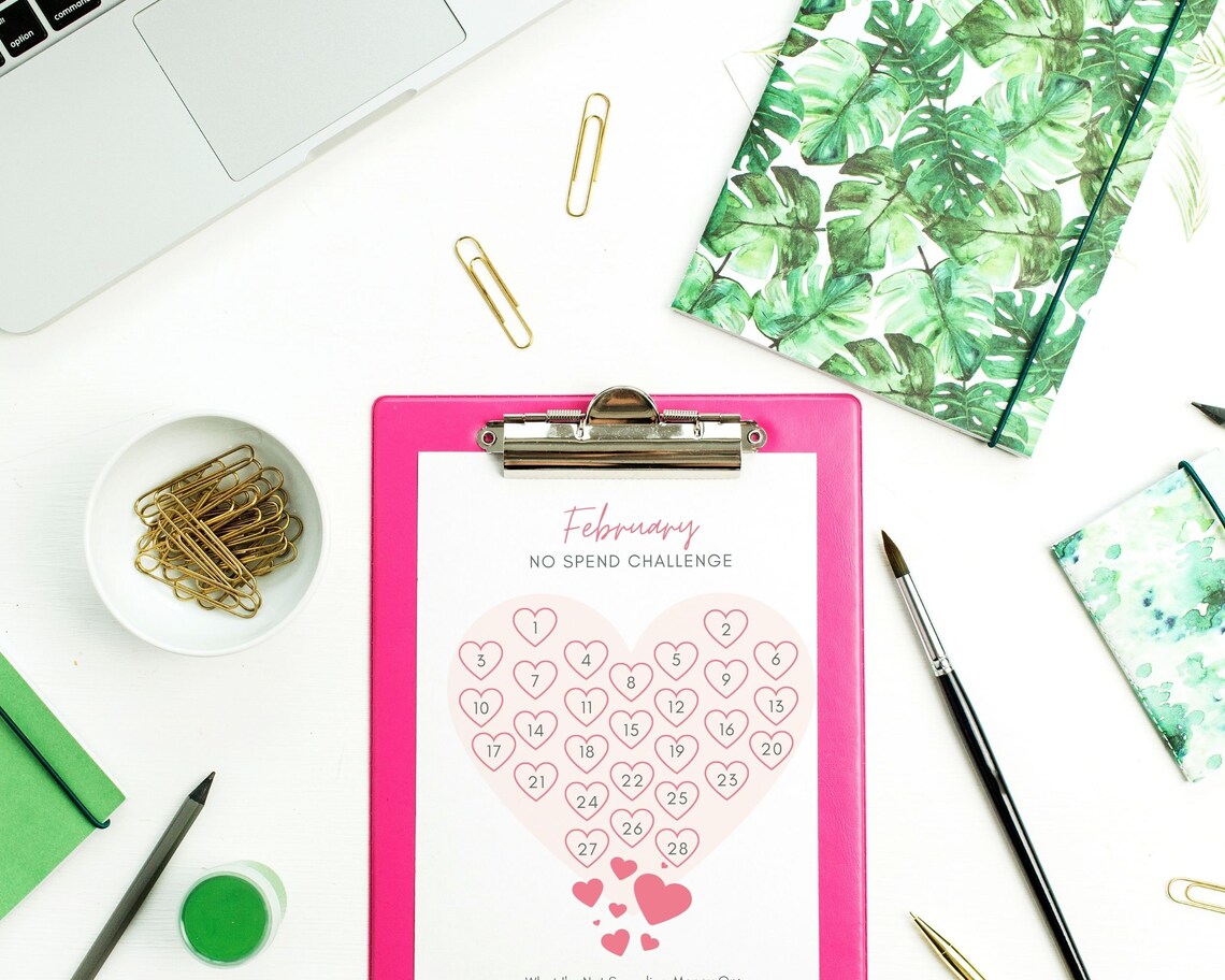 February No Spend Challenge | Valentine Themed Heart Savings Tracker ...