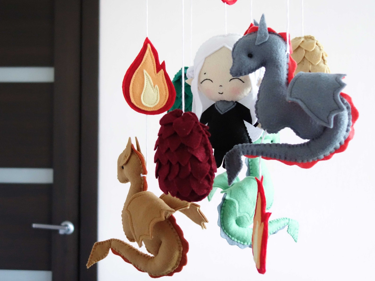 PDF Mother of Dragons Baby Mobile Pattern / Daenerys Targaryen - Etsy