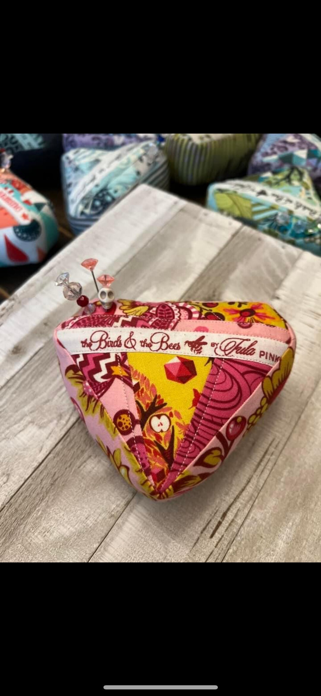 Tula Pink the Birds & the Bees 4 Diamond Pincushion With Decorative ...