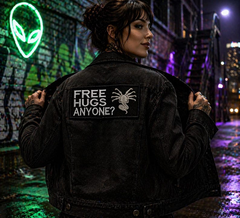 Free Hugs Anyone Patch/alien Face Hugger/iron-on Patch//sci-fi Gift ...