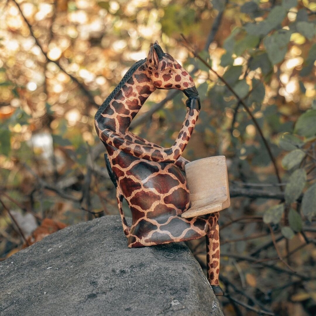Thinking Giraffe Shelf Sitter, Bookshelf Decoration, Giraffe Decor ...