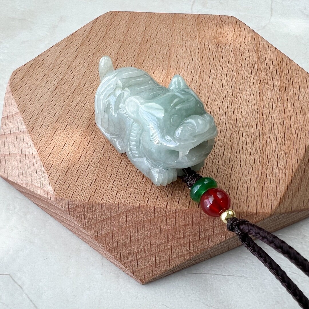 Jade Tiger Pendant, Jadeite Jade 3-D Hand Carved Pendant, XNZ-1221 ...