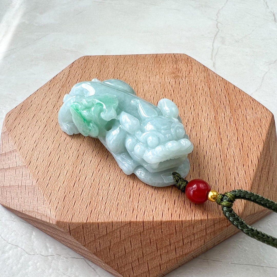 Green Jadeite Jade, Dragon Pixiu Pi Xiu, 貔貅, Dragon Chinese Carved ...