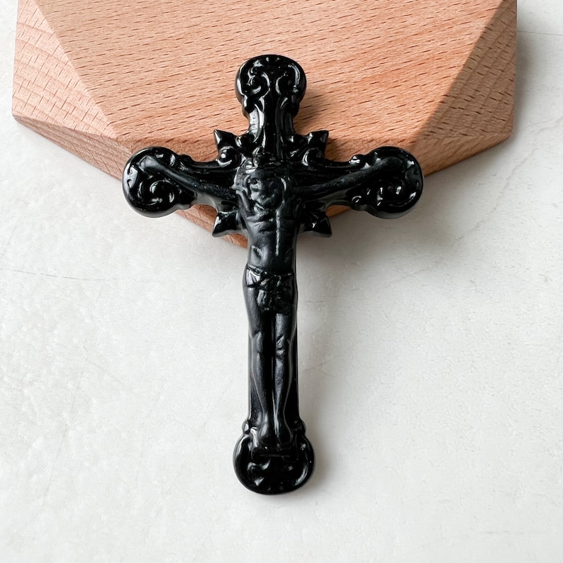 Black Jade Crucifix Cross Jesus, Jadeite Jade, Omphacite, Cross Carved ...