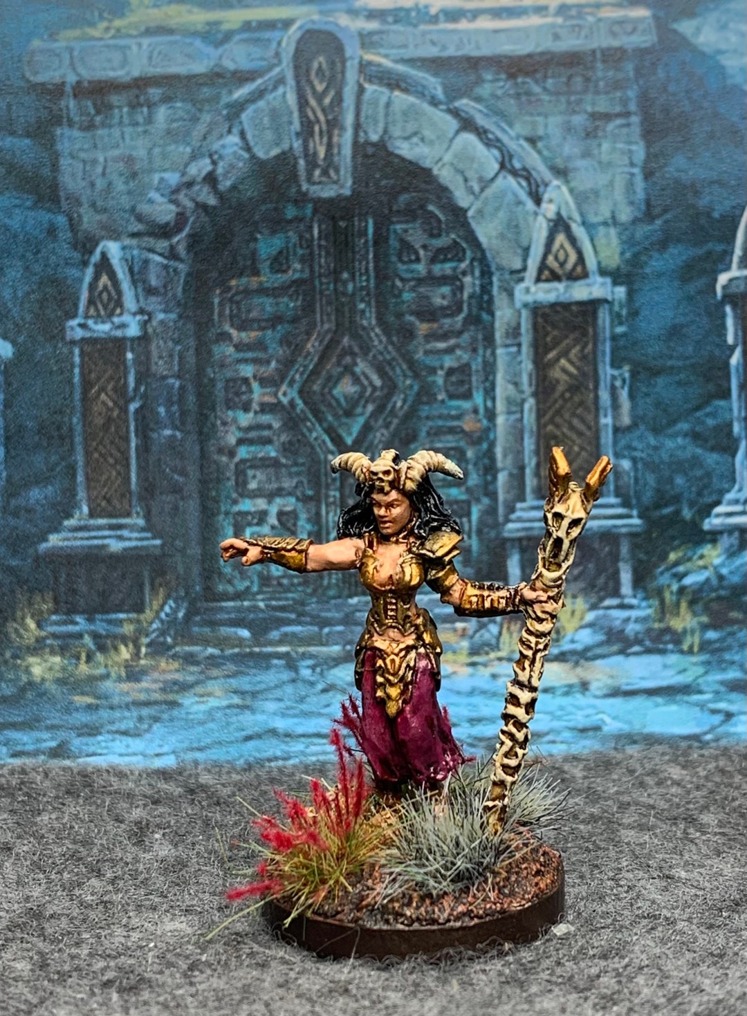 Hand Painted Dungeons and Dragon Miniature: Human Female Necromancer ...