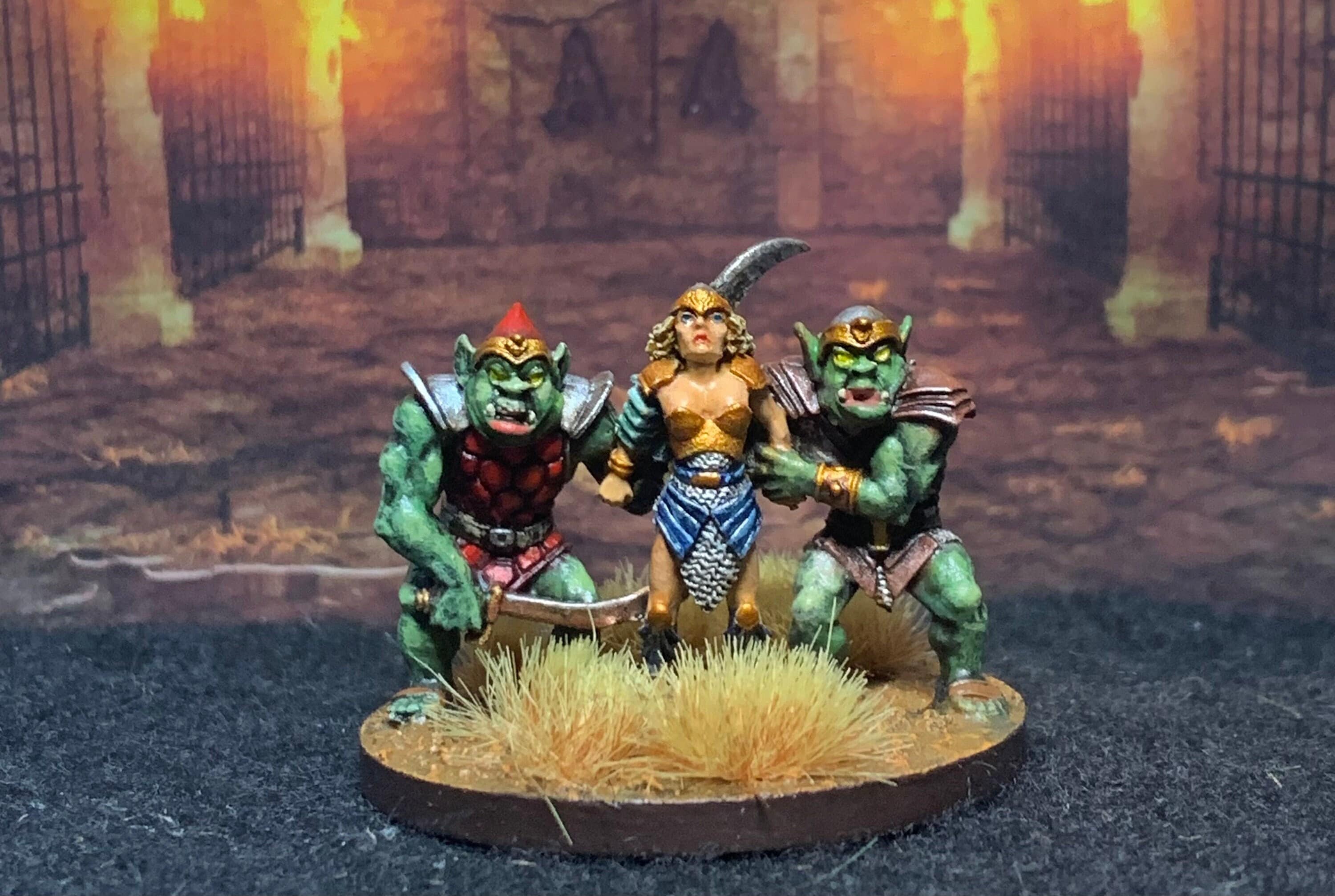 Hand Painted Dungeons and Dragons Miniature: Orcs With Captive - Etsy