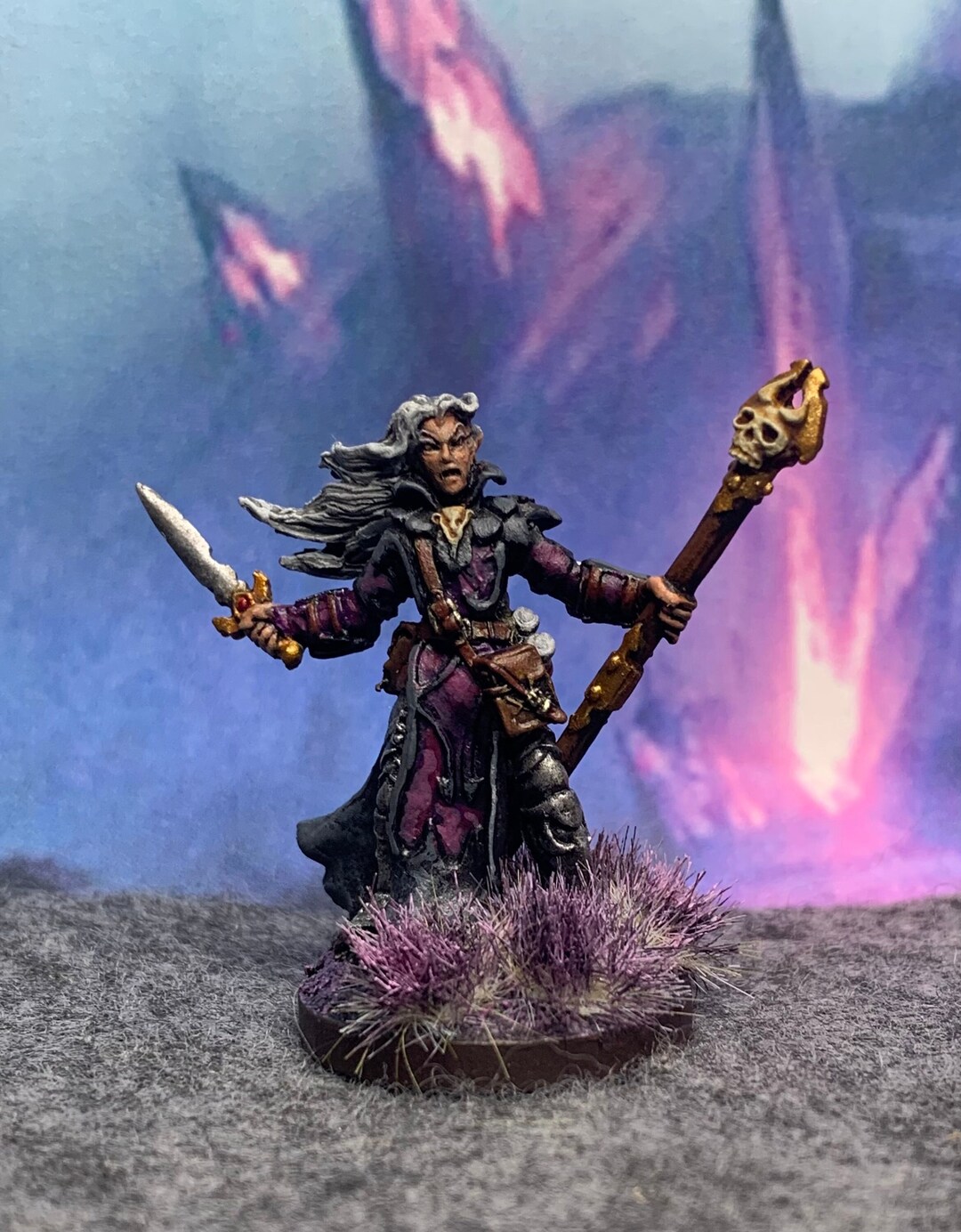 Hand Painted Dungeons and Dragons Miniature: Drow Warlock. - Etsy