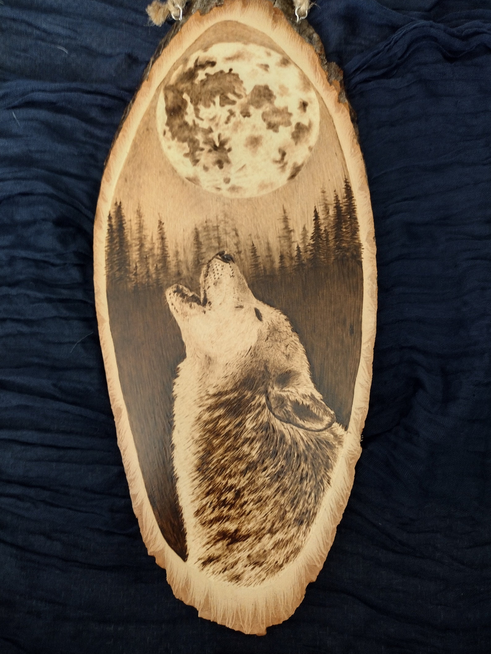 Hand Burned Wolf Howling at the Moon Wood Burning on Basswood Oval With ...