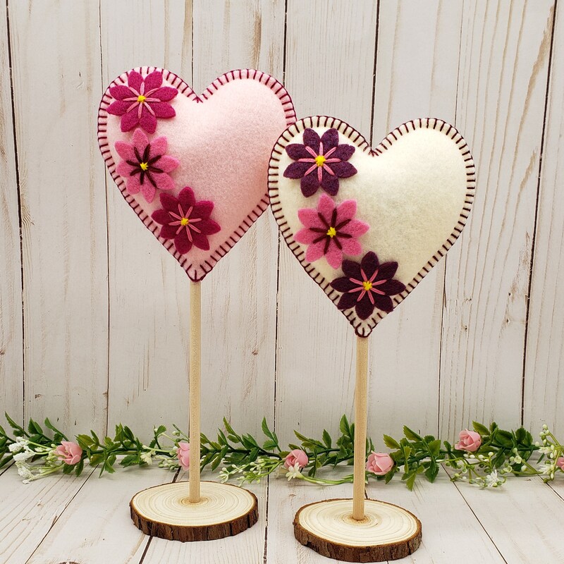Standing Heart - Etsy